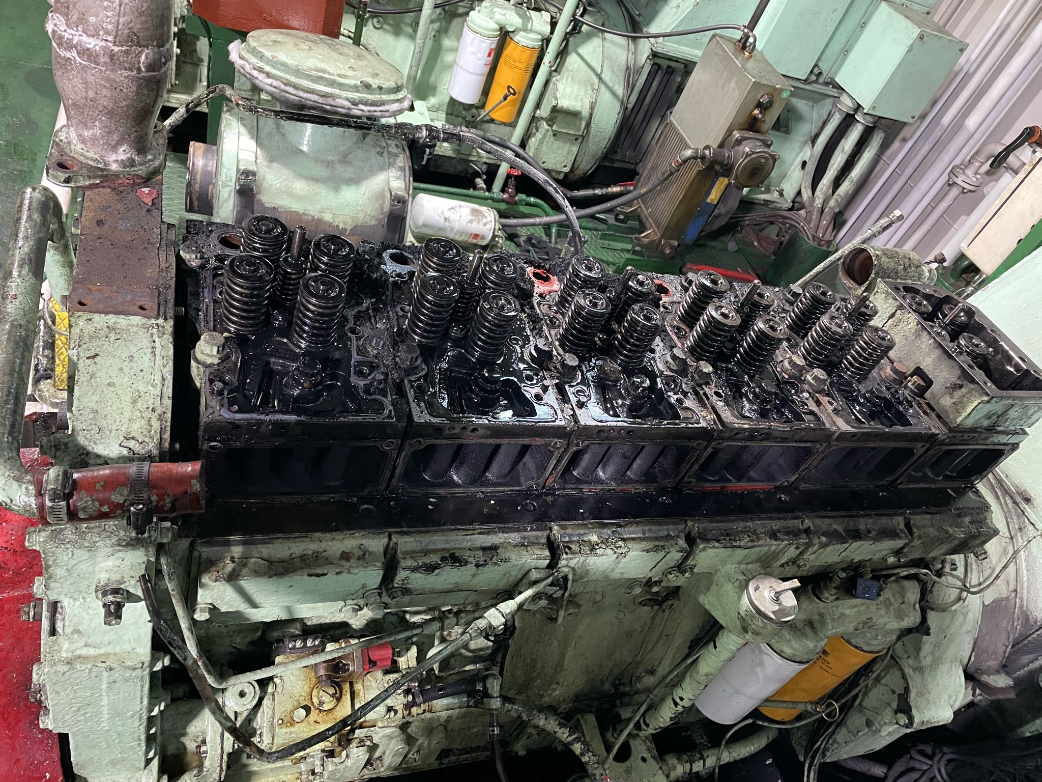 Overhaul / Cummins Kta 19 / Vessel Saadet C / Canbaz Shipping | Dolphin Shipping